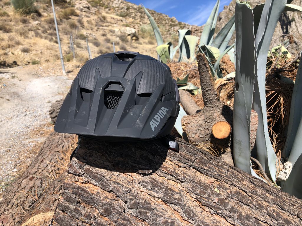 Der Alpina Rootage: Ein schöner Enduro-Helm bei uns im Test